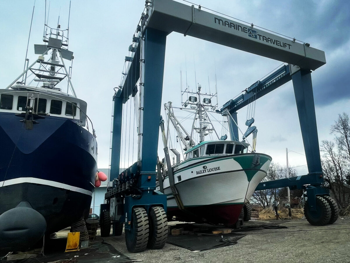 Lift/Launch & Vessel Storage – Northern Enterprises Boat Yard